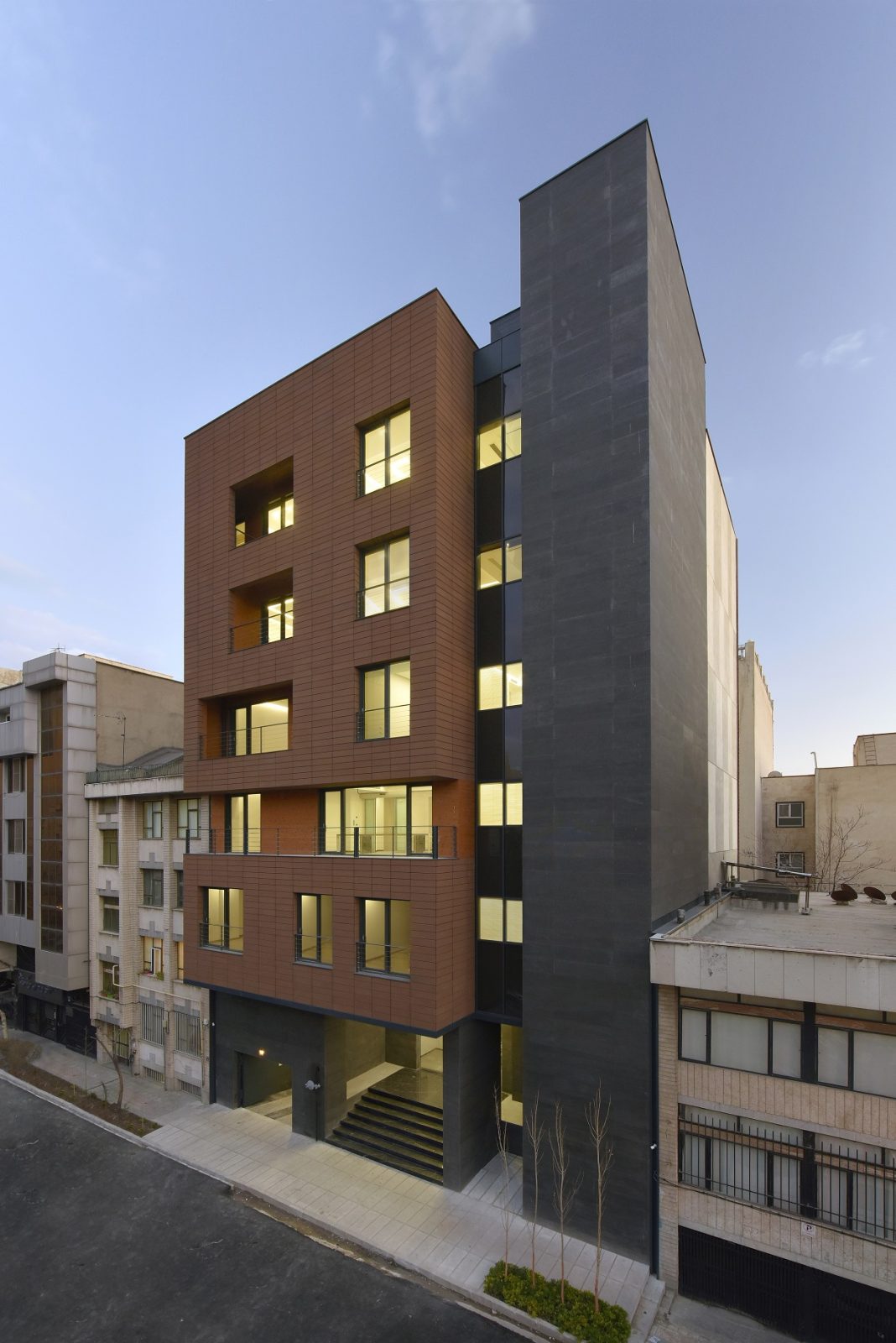 Nobakht Office Building - Infrastructure Global