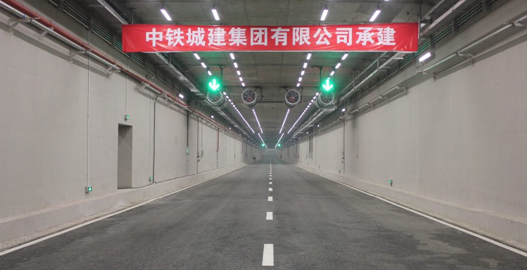 Beijing Capital International Airport T3B-T2 APM Tunnel and Traffic ...
