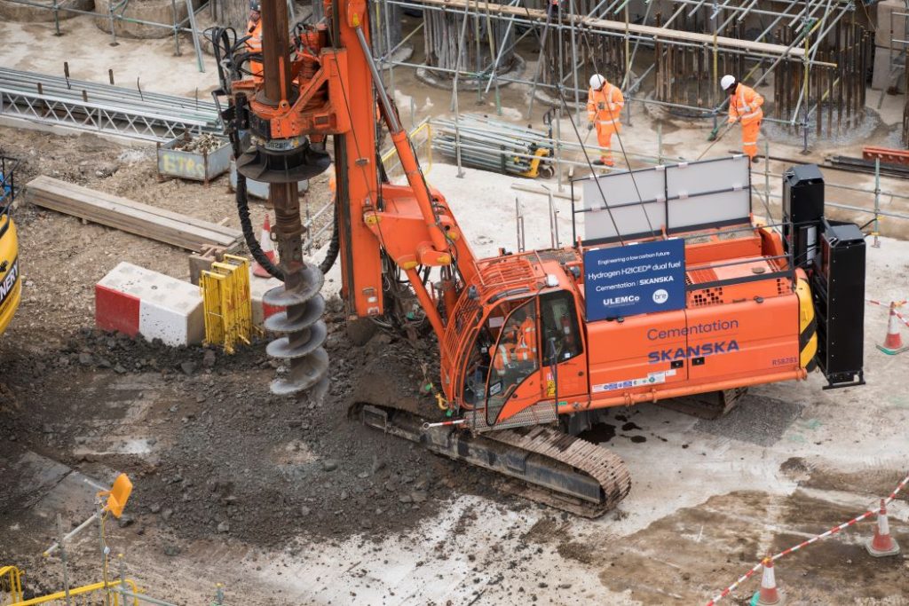 World first as HS2 trials dual-fuel piling rig on London site - Infrastructure Global